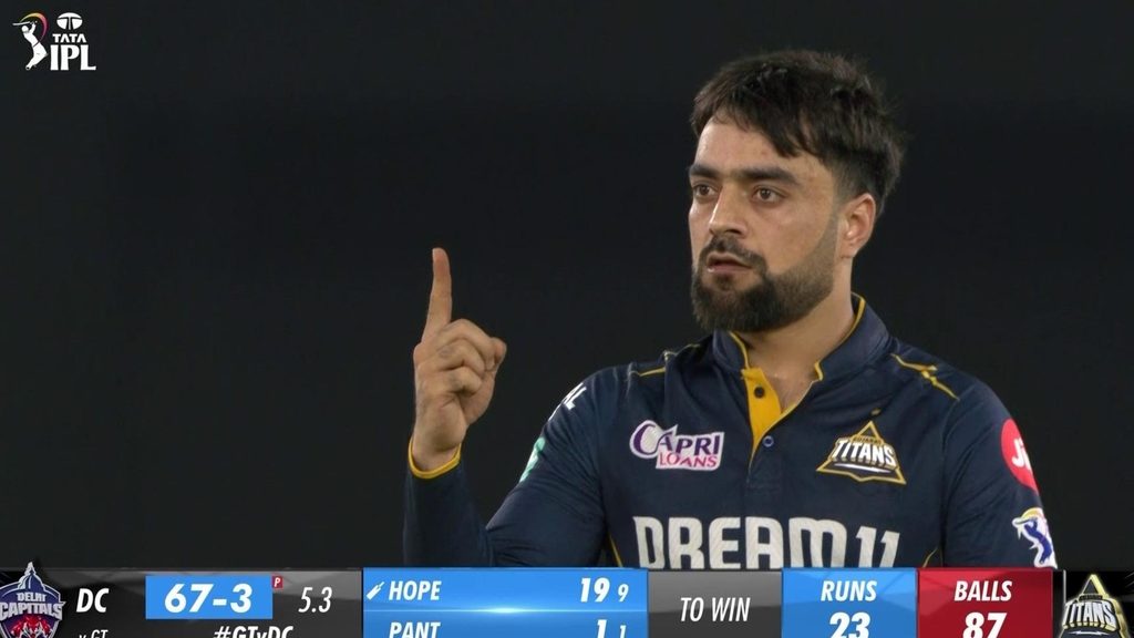 Best of Rashid: Rashid bhai weaving his magic!