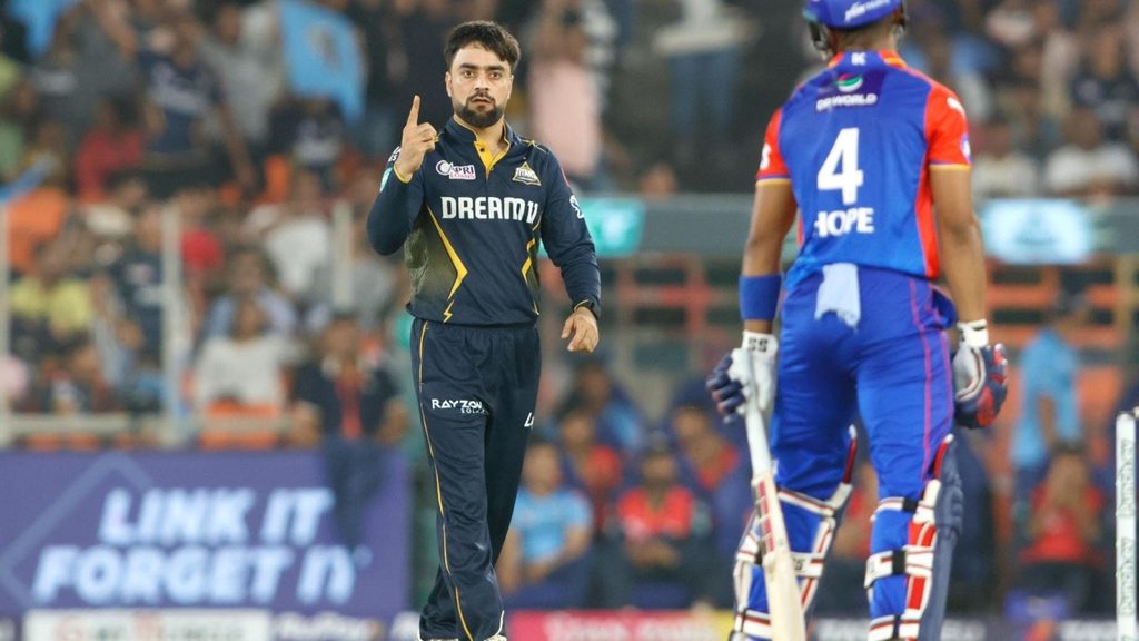 Rashid bhai weaving his magic!